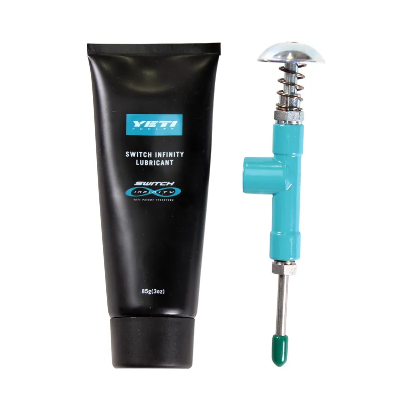 Yeti Grease Gun With Grease Tube 3.2oz